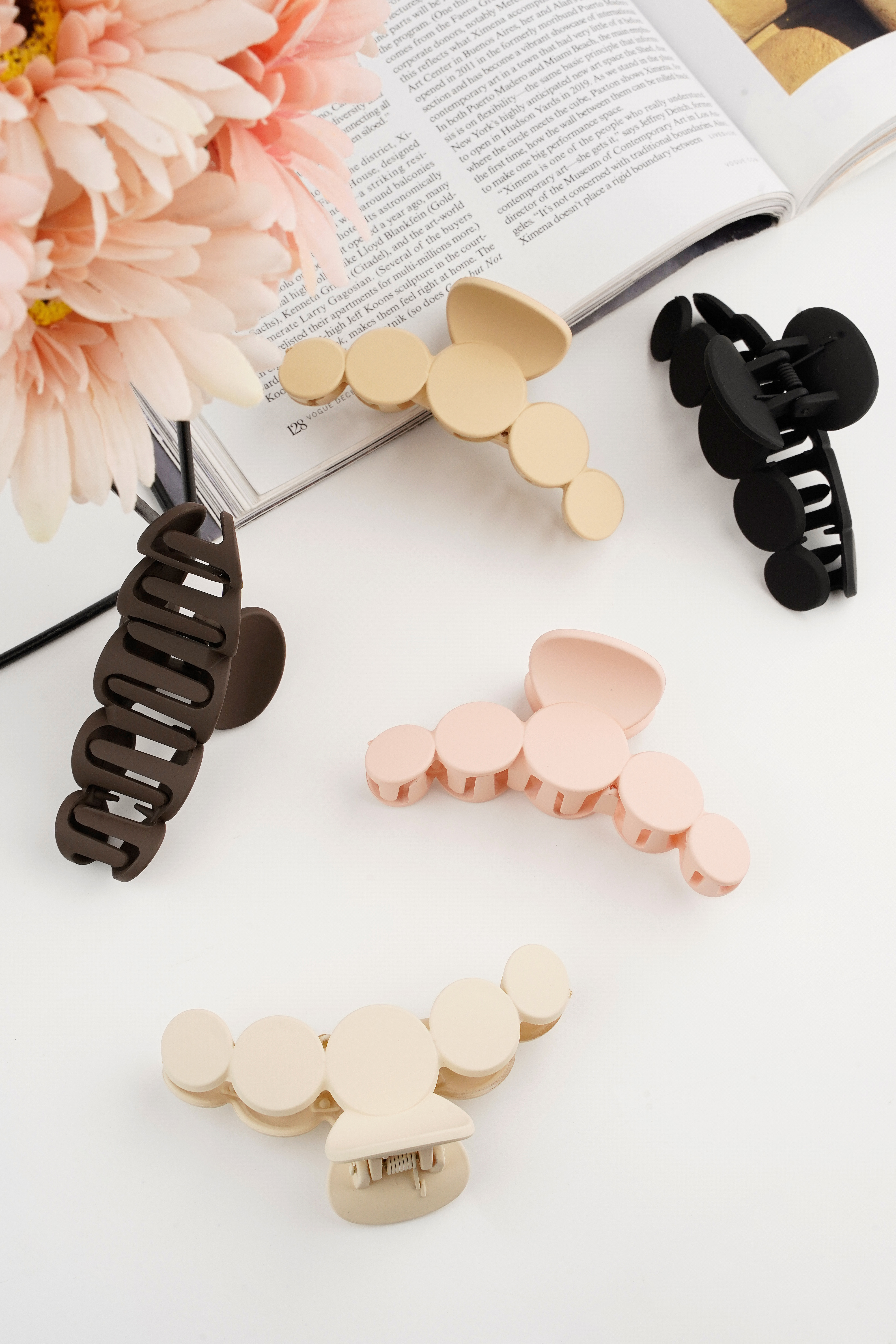 Wholesale Hair Clips Round Large Plastic Party Hair Accessories Pack of 1